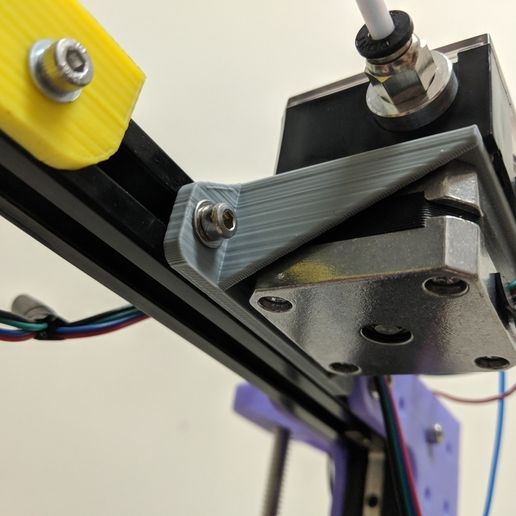 Free 3D file Extruder Mount with Corner 🔧 ・3D printable design to ...
