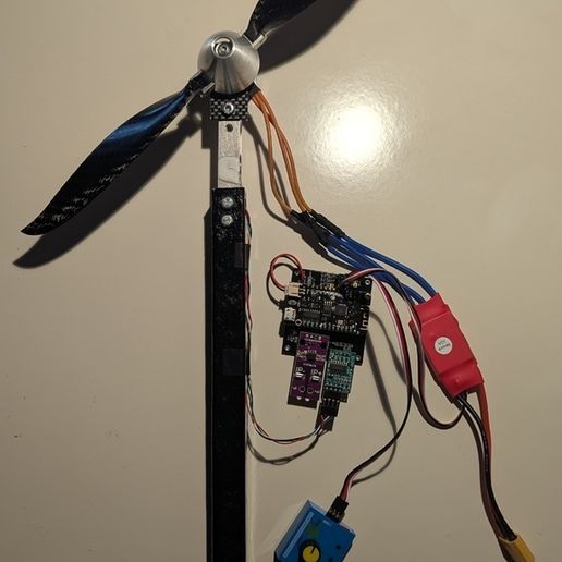 Free 3D file RC motor + propeller test bench 🚁 ・3D printable model to ...
