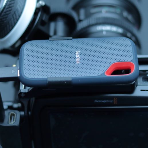 📷 Camera Brackets for SanDisk Extreme Portable SSDs・ STL File for ・Cults