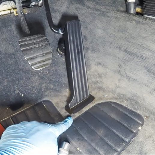 STL file BMW e34 accelerator pedal 🧞‍♂️ ・3D printable model to download ...