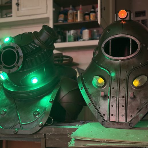 3D printing Bioshock Big Daddy Subject Delta Helmet • made with Elegoo ...