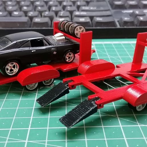 STL file Race trailer 🏎️ ・Template to download and 3D print・Cults