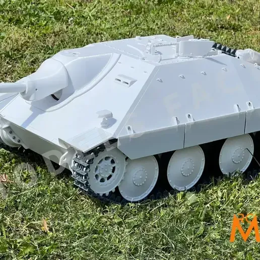🪖 Hetzer - RC Tank scale 1/10・ 3D File for 3D printing・Cults