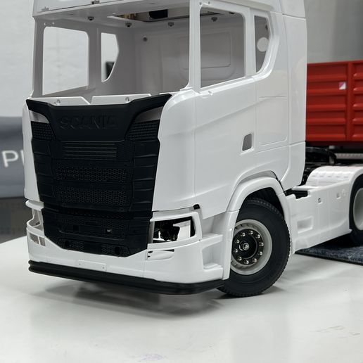 STL file 1/14 Bumper lip Design 1 for Tamiya Scania 770s 🚚 ・Model to ...