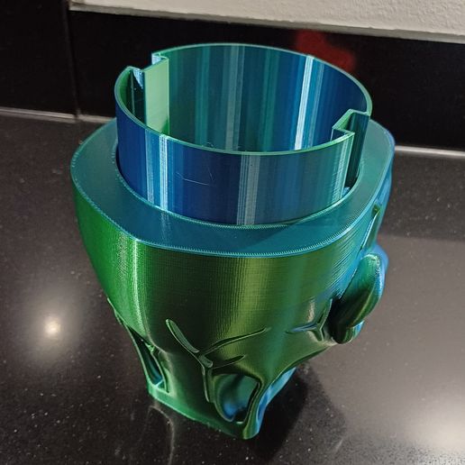 3D printing ZOMBIE CANDY DISPENSER • made with Ender 3 v2・Cults