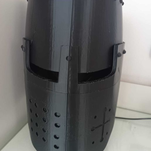 🪖 Chivalry 2 Vanguard Helmet・ STL File for 3D printing・Cults