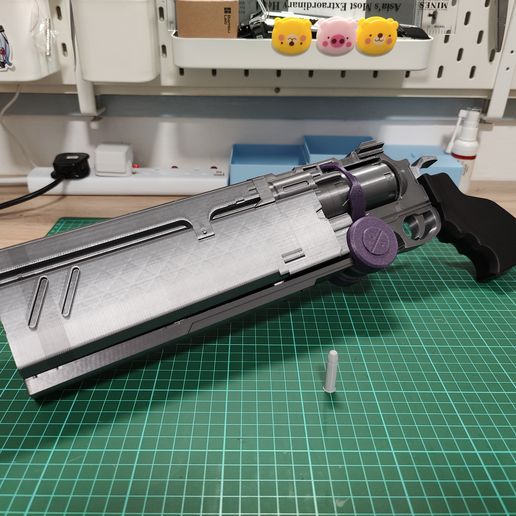 🔫 TRIGUN VASH THE STAMPEDE COSPLAY PROP GUN・ 3D File for ・Cults