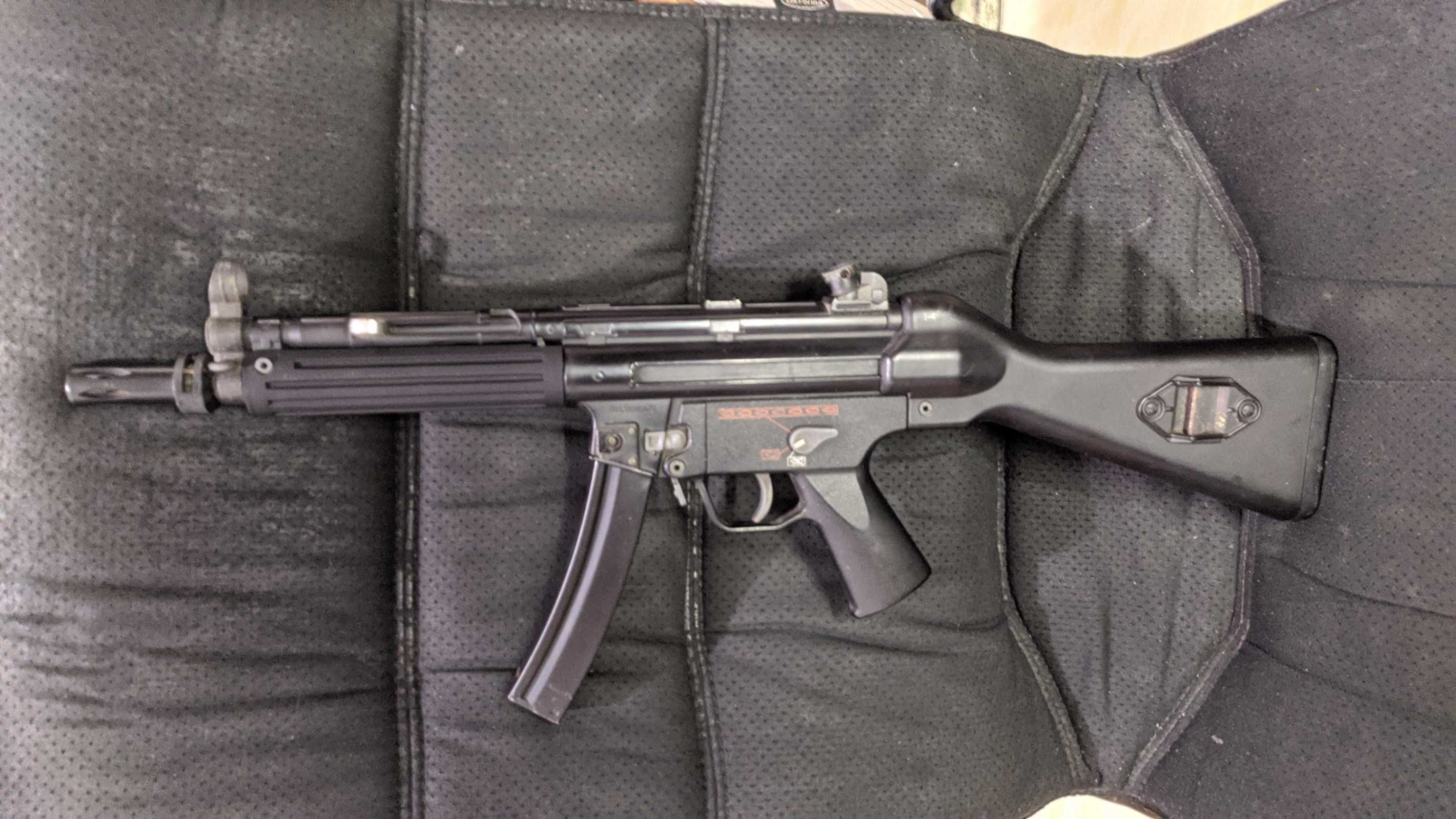 STL file Slim Front Grip for TM MP5, MP5A4・3D printing idea to download・Cults