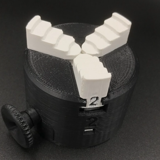 STL file MINI LATHE CHUCK 🖼️ ・3D printer design to download・Cults