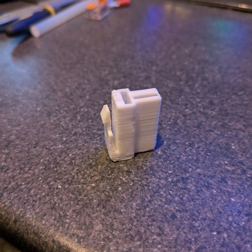STL file T-type 2pin Plug 🔌 ・3D printer design to download・Cults