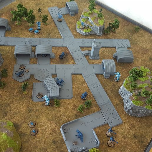 STL 文件Battletech - Modular destructible airport 🎲 ・可下载的 3D 打印模型・Cults