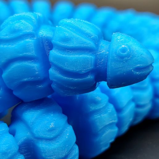 🪱 Print-in-place articulated worm toy・Free 3MF File for 3D printing・Cults