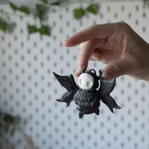 🦋Chunky Moths Flexy・ 3D File for 3D printing・Cults