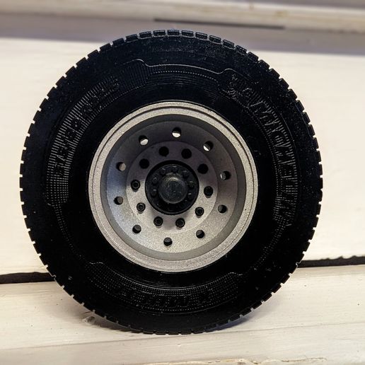 🚚 Michelin X Multi Tire Mold・ STL File for 3D printing・Cults