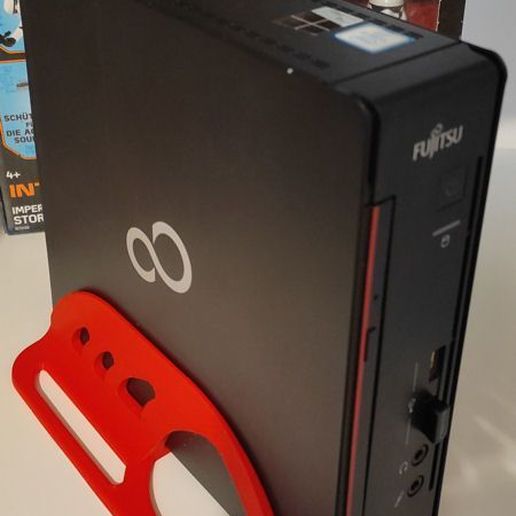 Fichier 3D gratuit Esprimo Q556 vertical stand / Standfuß・Design à télécharger et à imprimer en ...