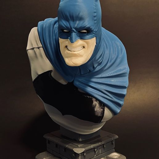 👤 Batman Bust - Coloured・ 3MF File for 3D printing・Cults