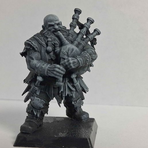 🎲 Jolly Giant Bard with Bagpipes RPG Character・ STL File for 3D ...
