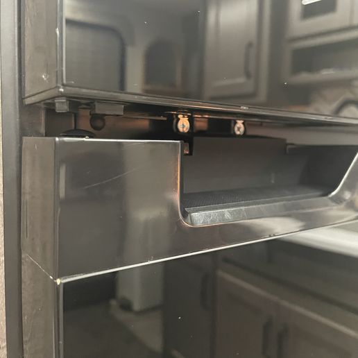 🚪 Furrion RV fridge door latch/clip・ STL File for 3D printing・Cults