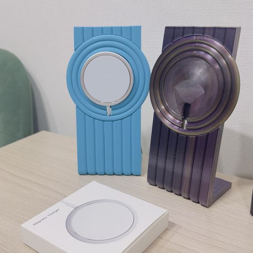 3D printable Iphone Magsafe doc station • made with Creality・Cults