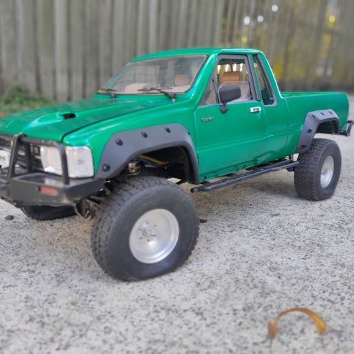 🪨 RC4WD 4 runner to axial scx10.2 body mounts・ STL File for ・Cults