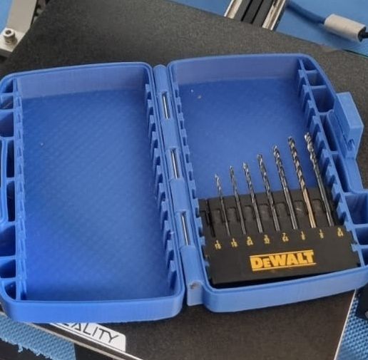 📦 Robust tool box・ STL File for 3D printing・Cults