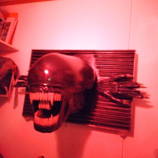 STL file Alien wall decoration 👽 ・3D printing idea to download・Cults