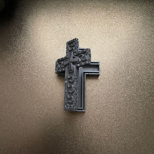 🦑 Squid Game-Inspired Cross - 3D Printing (thanos cross version 2)・ STL ...