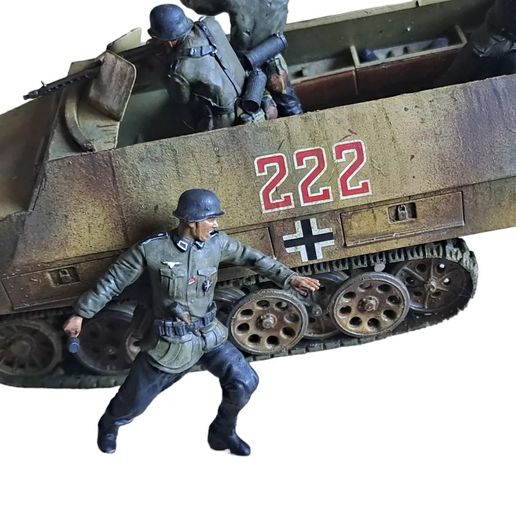 🫡 WW2 PACK 7 GERMAN SOLDIERS ACTION HALF TRACK SDK.FZ・ STL File for 3D ...