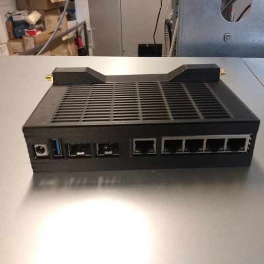 🖥️ BPI-R3 case・Free 3D File for ・Cults