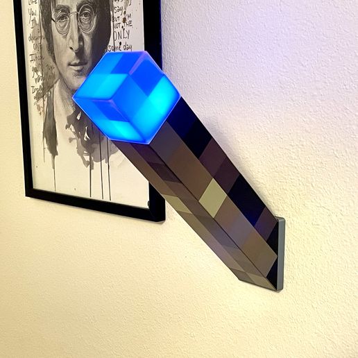 🔌 MineTorch Mincraft Torch Adhesive Wall Mount・ STL File for ・Cults