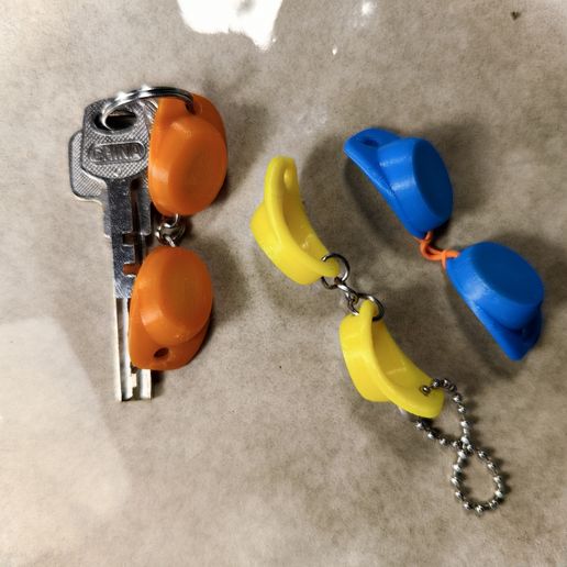 🏊 Swimming Goggles Keychain・ 3D File for 3D printing・Cults
