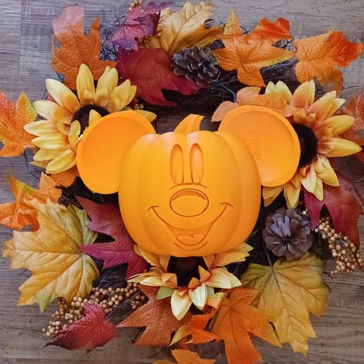 mickey pumpkin head