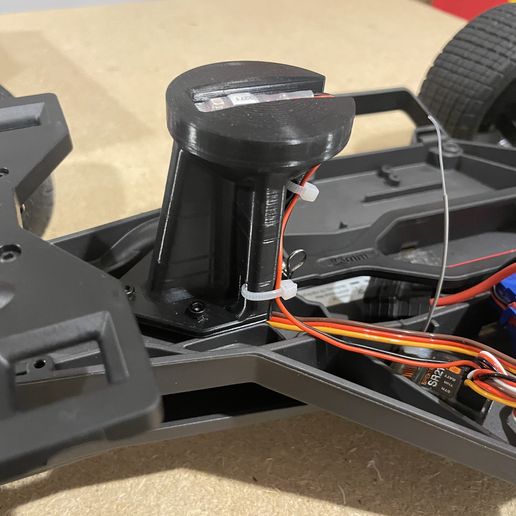 🛸 Traxxas Slash Modified Trackmate Transponder Mount・ STL File for 3D ...
