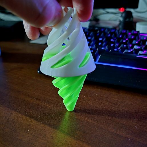 STL file Magic Cones - 3D Optical Illusion 🪄 ・Model to download and 3D ...