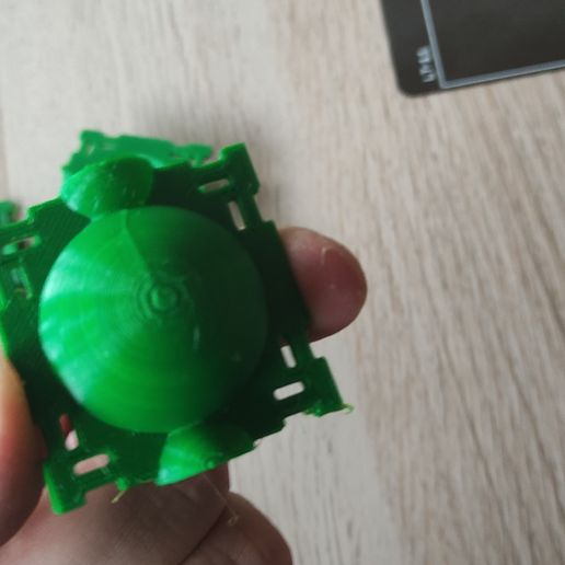 STL file Roots grow ball 🌳 ・3D printer design to download・Cults