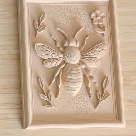 🐝 Bee relief - nature-inspired 3D wall art to print・ 3MF File for 3D ...