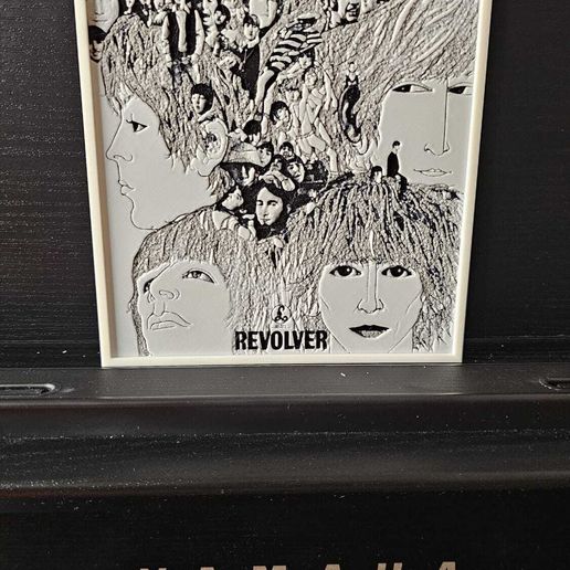 🎵 The Beatles - Revolver - Album Cover・Free STL File for 3D printing・Cults