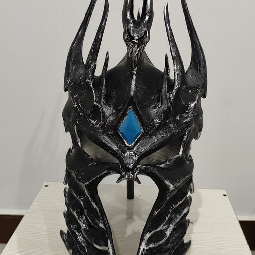 🤴 Lich King from Warcraft Wearable Helmet・3D Print with the creality ...
