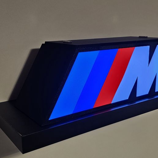 🗿 BMW ///M Lightbox for 1:18 Scale Models・ 3MF File for 3D printing・Cults