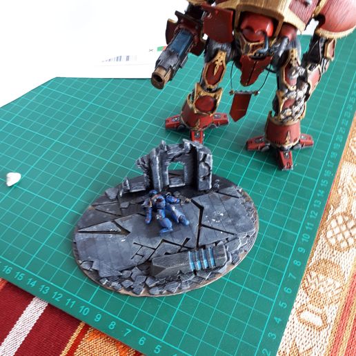 😵 Base with ruins and dead marine・Free STL File for ・Cults