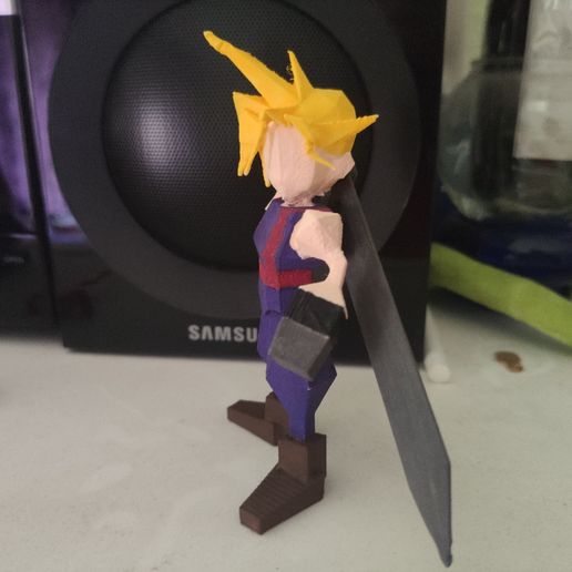 Impresión 3D Posed Cloud Low Poly Final Fantasy 7 FF7 VII by Cestymour ...