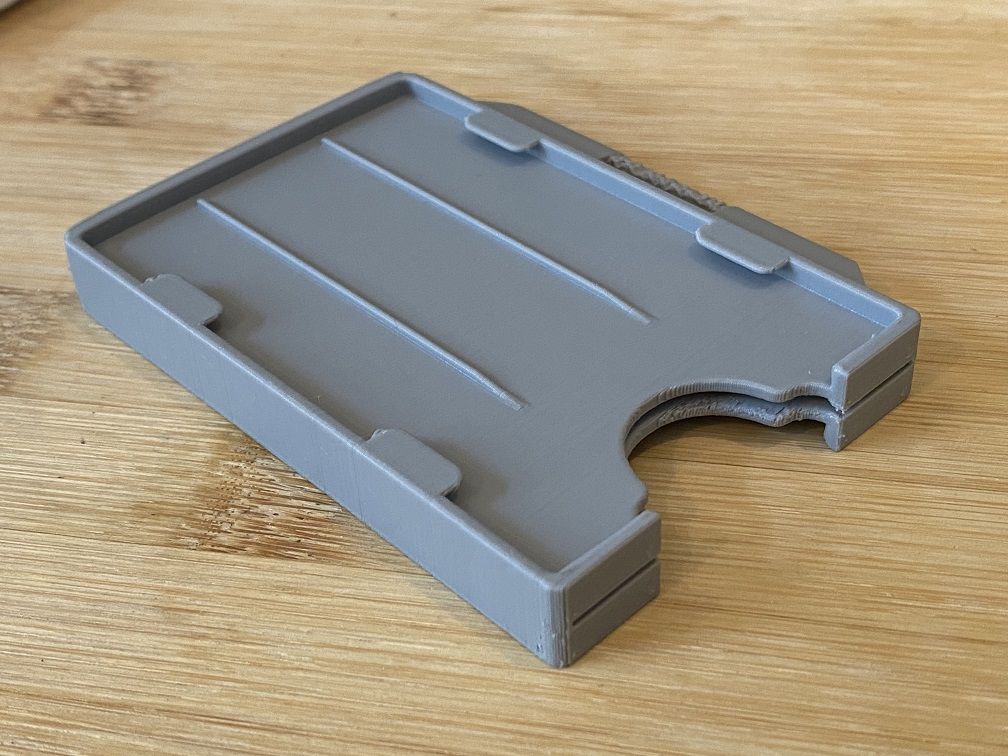 STL-Datei ID-Kartenhalter für drei (3) Karten kostenlos・3D-Drucker-Modell zum herunterladen・Cults