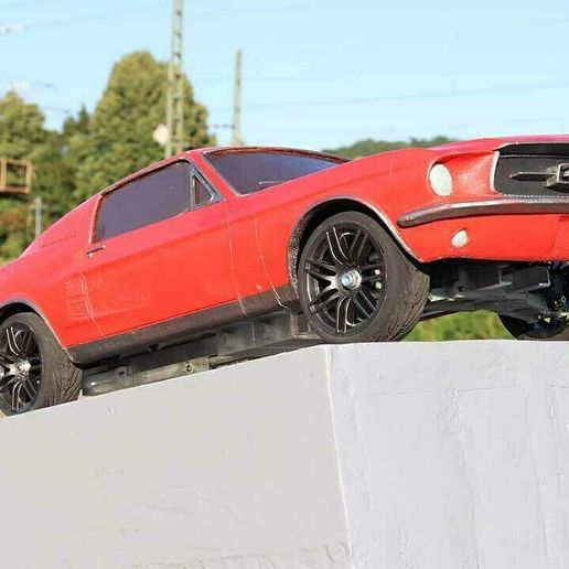 🚗 RC car Ford MUSTANG 1967 Fastback・ STL File for 3D printing・Cults