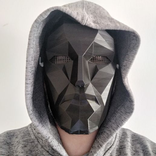🦑 leader mask "the squid game".・Free STL File for ・Cults