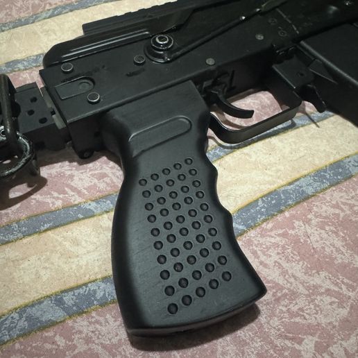 3D printed Zenitco RK 3 Airsoft ak grip • made with Ender3(v2)・Cults