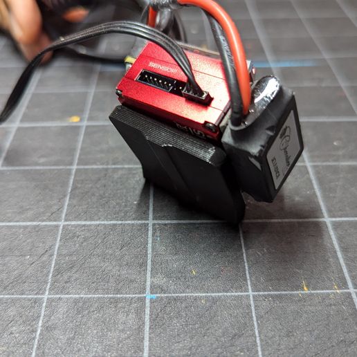 🦈 RAWC RC Drift Shark Chassis Adjustable Center Chassis ESC Mount・ STL ...