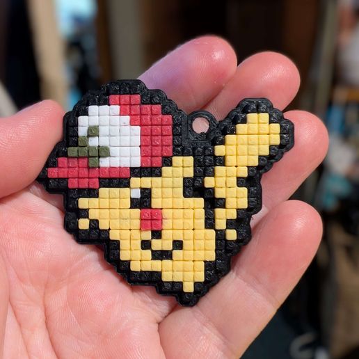 STL file Pixel Ash's Hat Pikachu (Coloured + Keychain) 🎩 (3MF)・3D ...