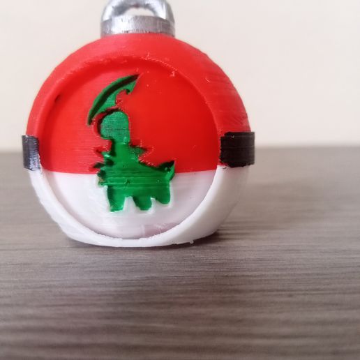 STL file Keychain sphere with changing face, shows the silhouette of ...