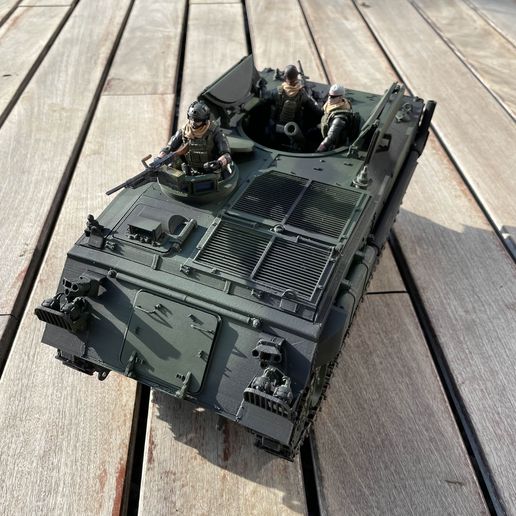 🪖 FV432 Mortar Carrier・3D Print with the Bambu X1 3D printer・Cults